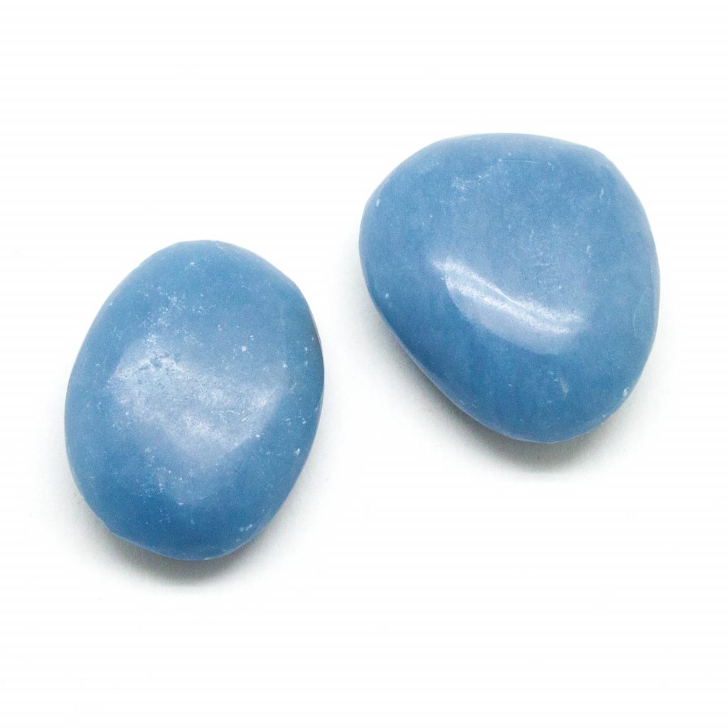 Healing Angelite Crystal and Stone; Healing Properties, Meaning and Jewelry